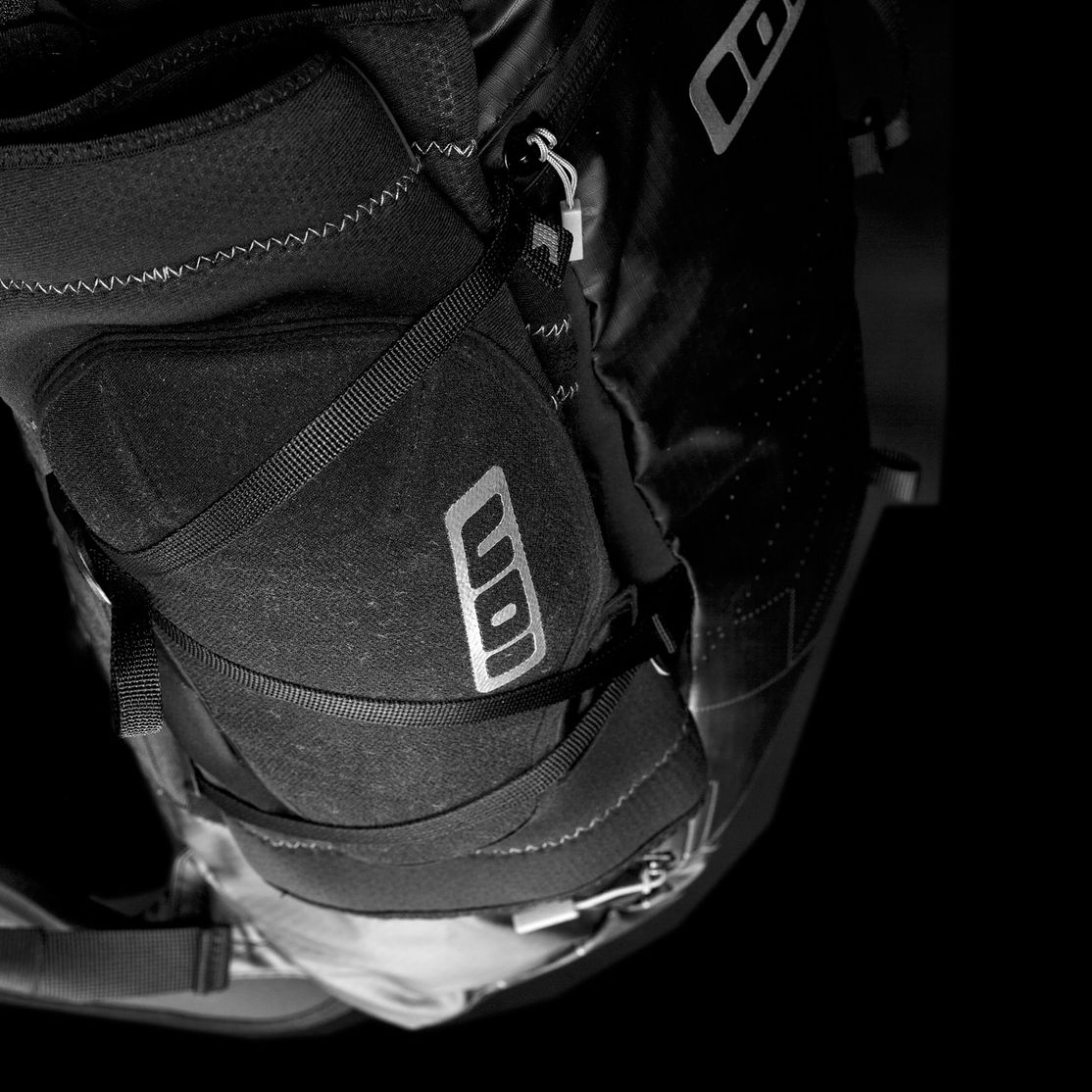 Buy Scrub 14 MTB backpack for men & women online | MTB backpacks | ION shop