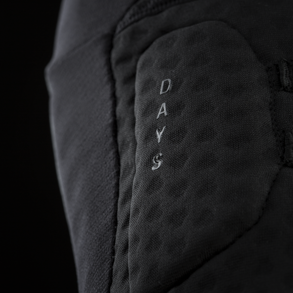 Buy K-Lite MTB knee pads for men & women online | MTB protection | ION shop