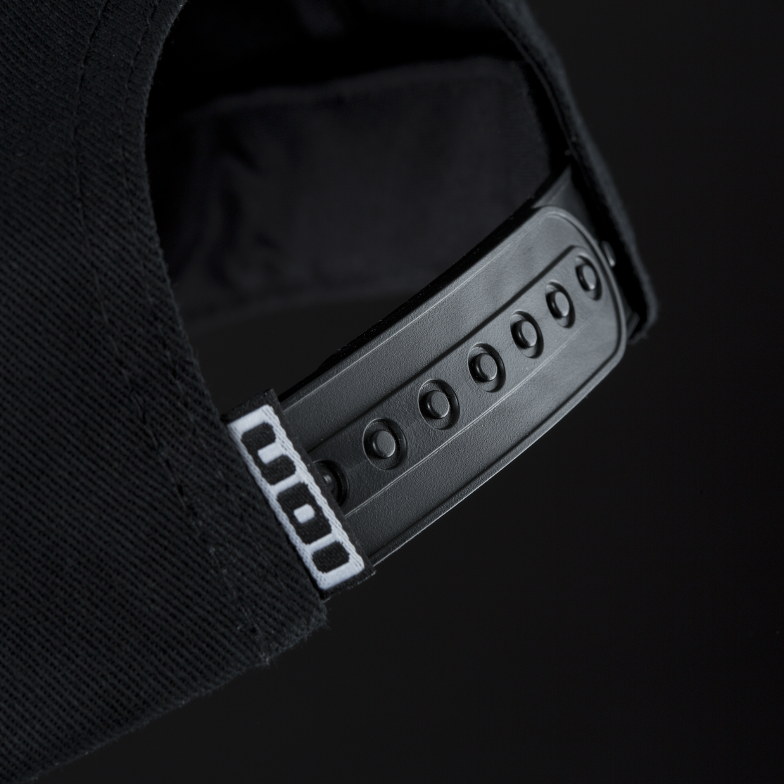Buy ION Logo cap for men & women online | Clothing | ION shop