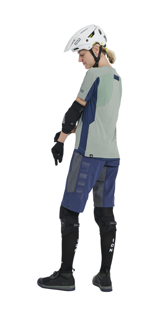 Buy women's Traze Amp SS AFT bike jersey online| MTB clothing | ION shop