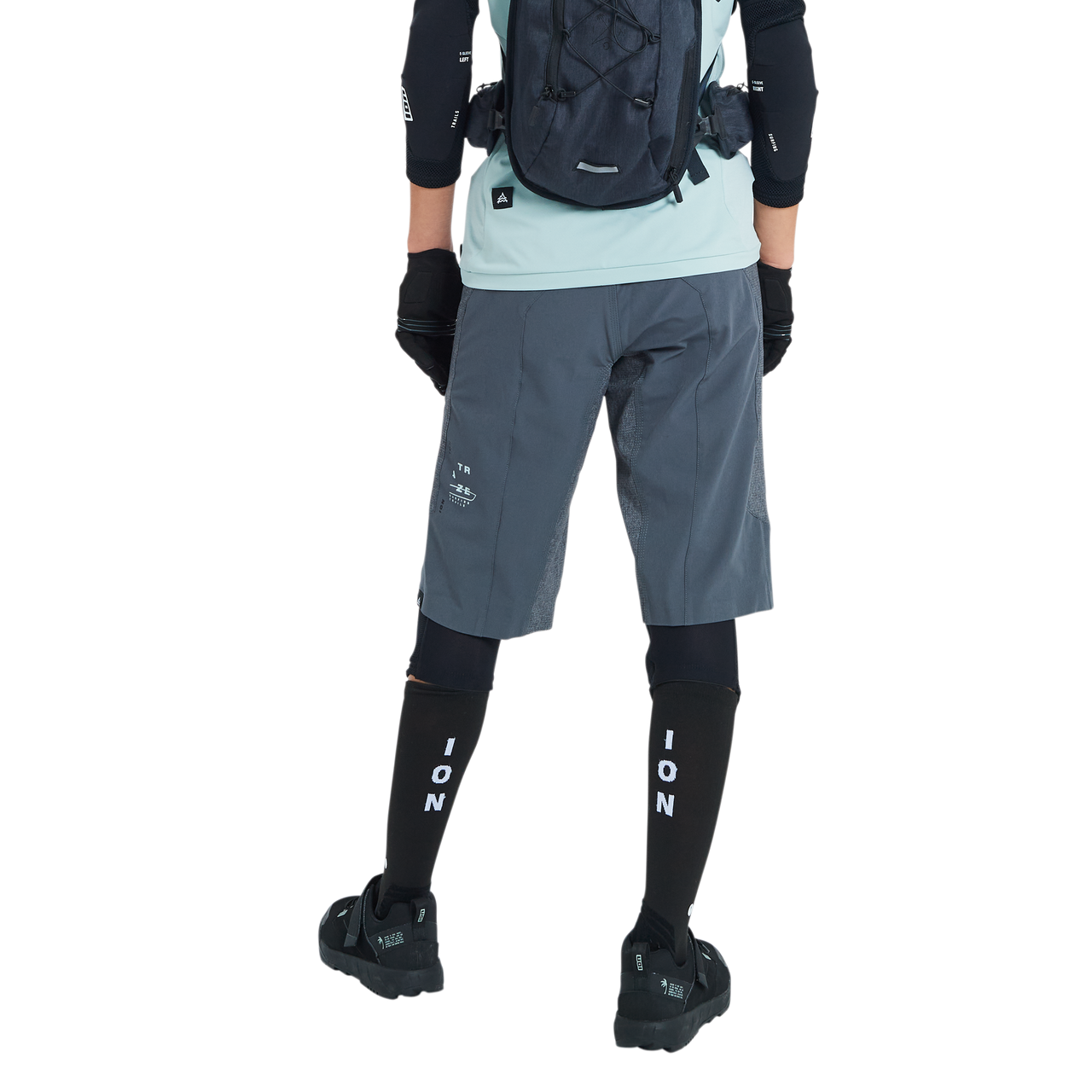 Buy women's Traze Amp AFT MTB shorts online | MTB clothing | ION shop