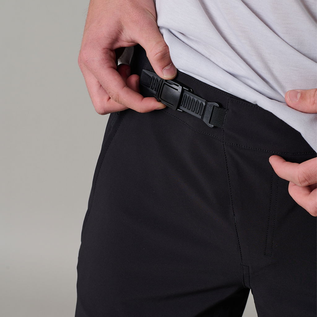 Buy MTB Pants IONIC LT Men online | MTB Clothing | Official ION store