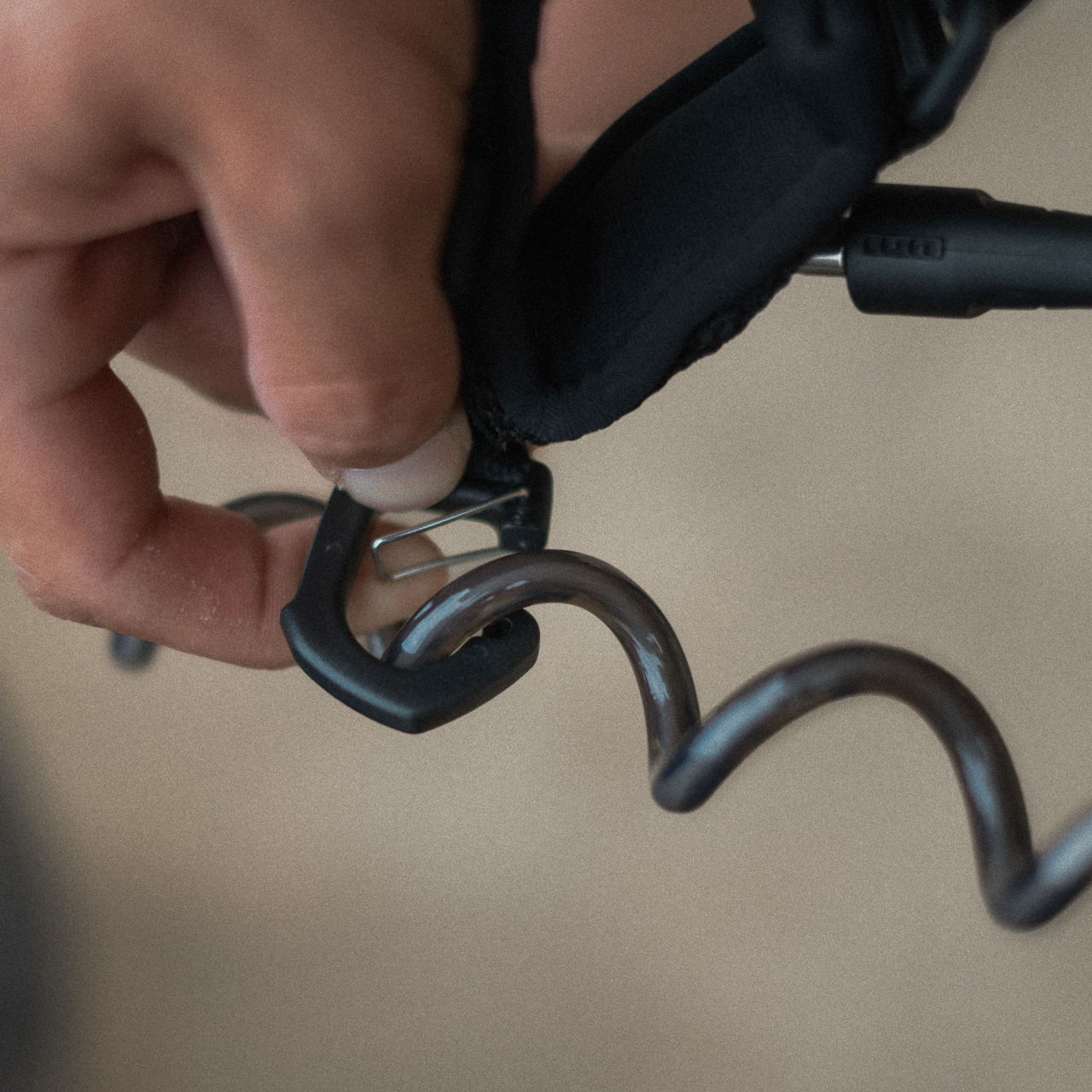 Wing Leash Core Coiled Wrist | ION Water