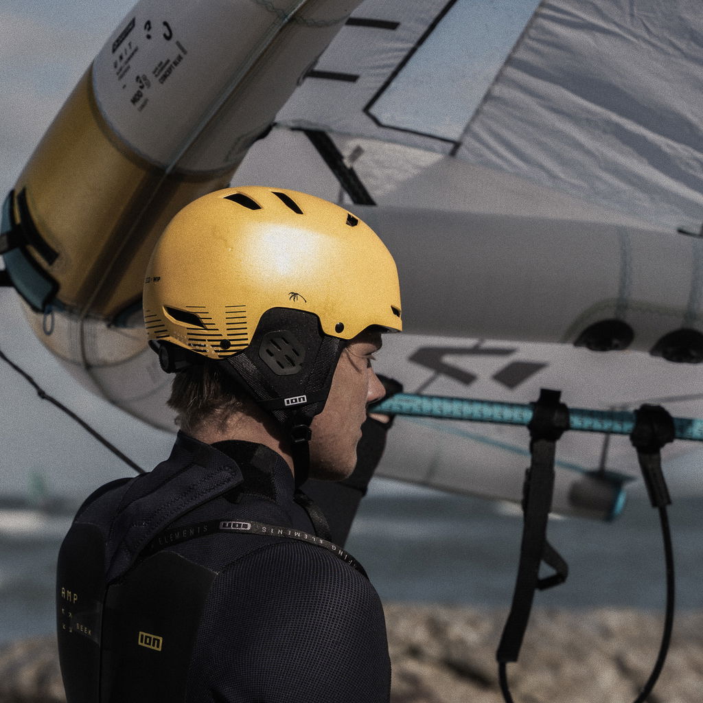 Slash Amp Helmet | ION Water