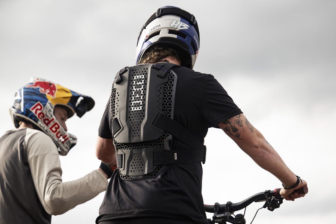 Buy MTB Chest Protector Arcon HD Pro online | MTB Protection | Official ...